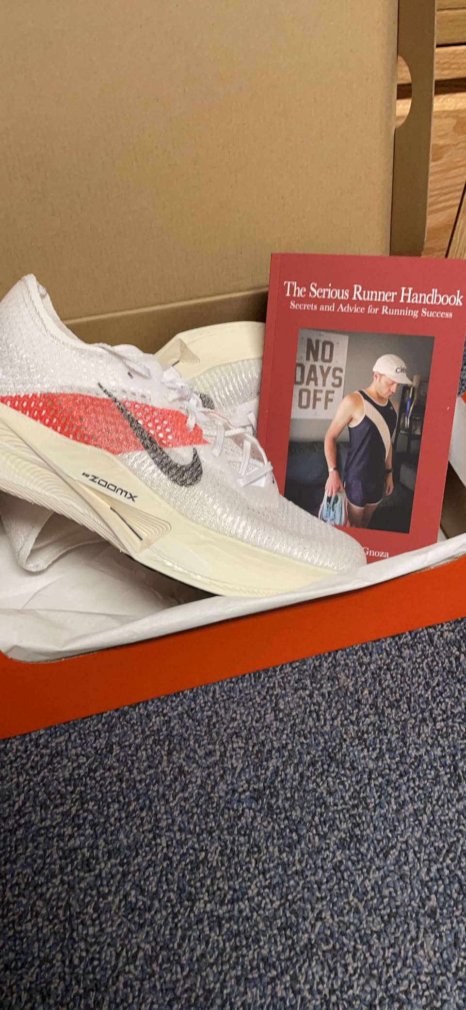 Amazon.com: The Serious Runner Handbook: Secrets and Advice for Running ...