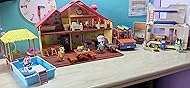 Amazon.com: Bluey Ultimate Caravan Adventures - Caravan Playset and ...