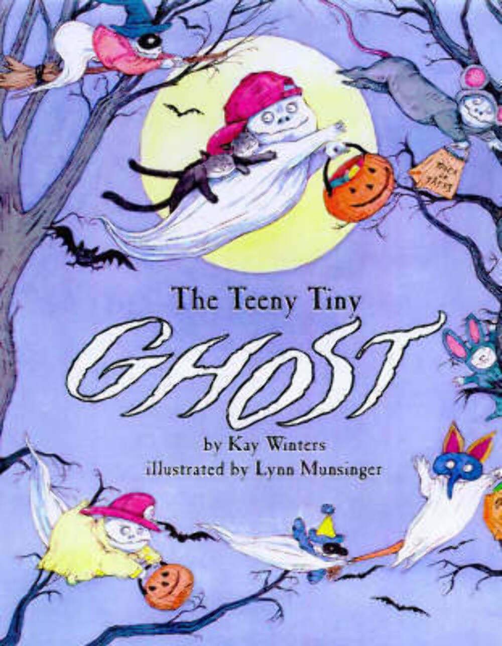 The Teeny Tiny Ghost: Winters, Kay, Munsinger, Lynn: 9780064435901 ...