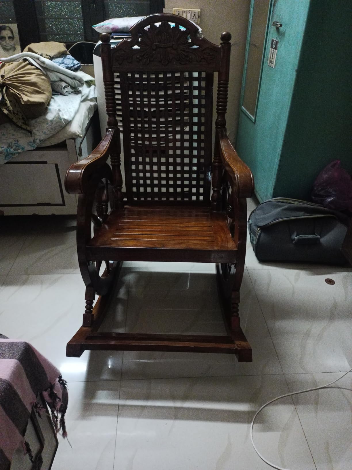 Urbane Crafts Handmade Wooden Rocking Chair/Relax Chair with Engraved ...