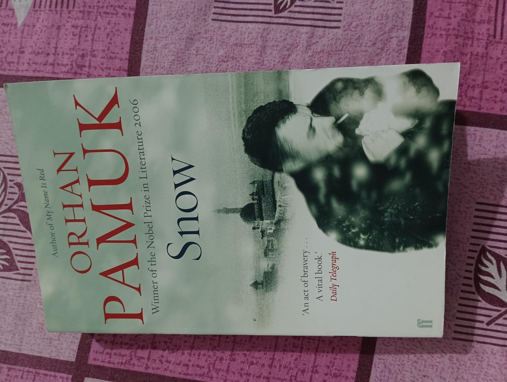 Orhan Pamuk's Snow (Vintage International) : Pamuk, Orhan: Amazon.in: Books