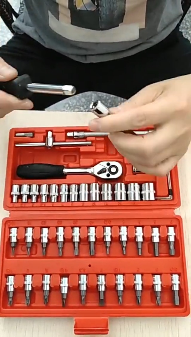 Watch 1/4 Inch Drive Ratchet Wrench Tool Set on Amazon Live