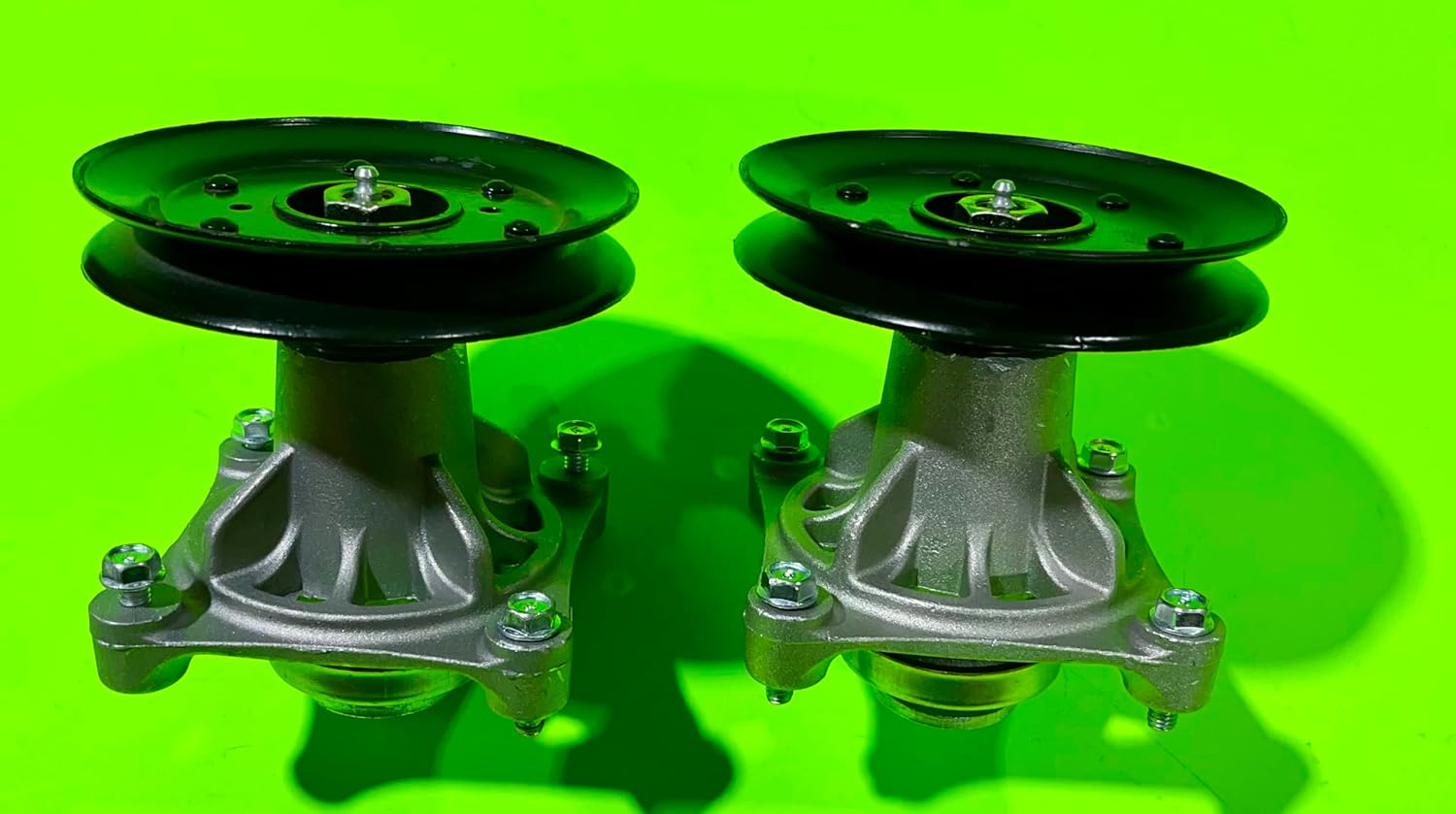 Amazon.com : Lawnmowerpartsworld 2 Pack 587125201 Mandrel Assembly with ...