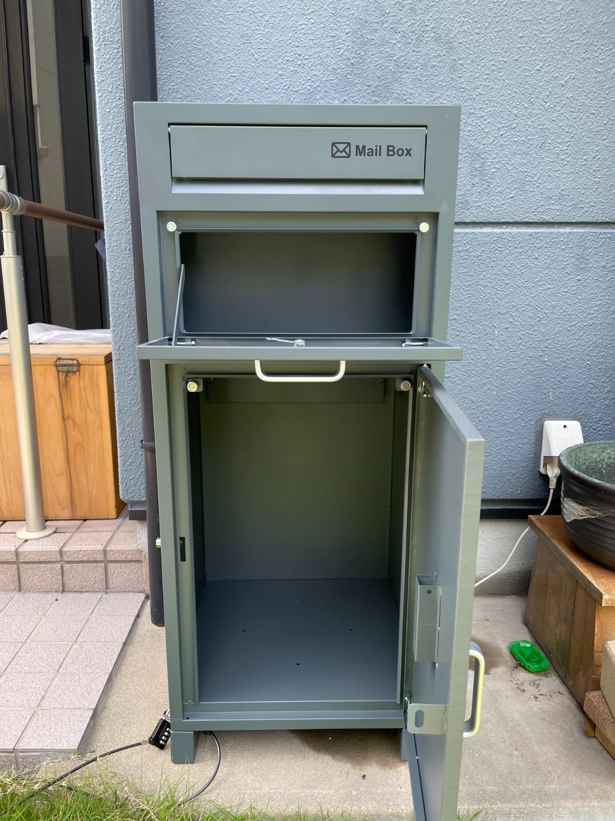 Amazon.co.jp: VARNIC Home Delivery Box, Waterproof, Outdoor, Large ...