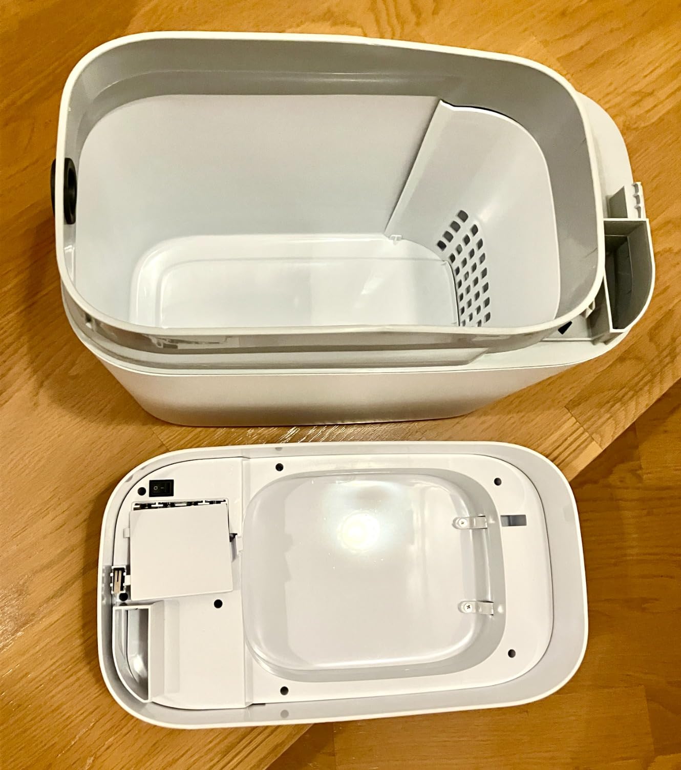 Amazon｜【CTIME公式・自動開閉】蓋付きゴミ箱 9L｜センサー式・防臭・静音・スリム設計｜キッチン・寝室・洗面所・トイレ対応｜フタ付きゴミ箱 オンライン通販