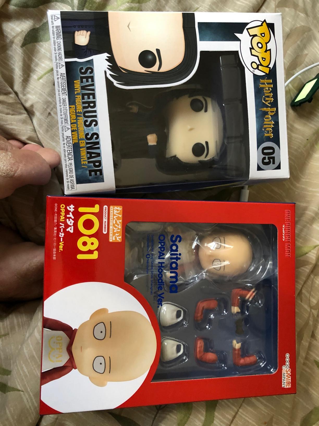 Good Smile One-Punch Man: Saitama Oppai Hoodie Ver. Nendoroid Action ...