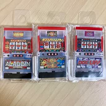 Amazon.co.jp: 3 Types of Housing Acrylic Stand, Pachislo, Beast King ...
