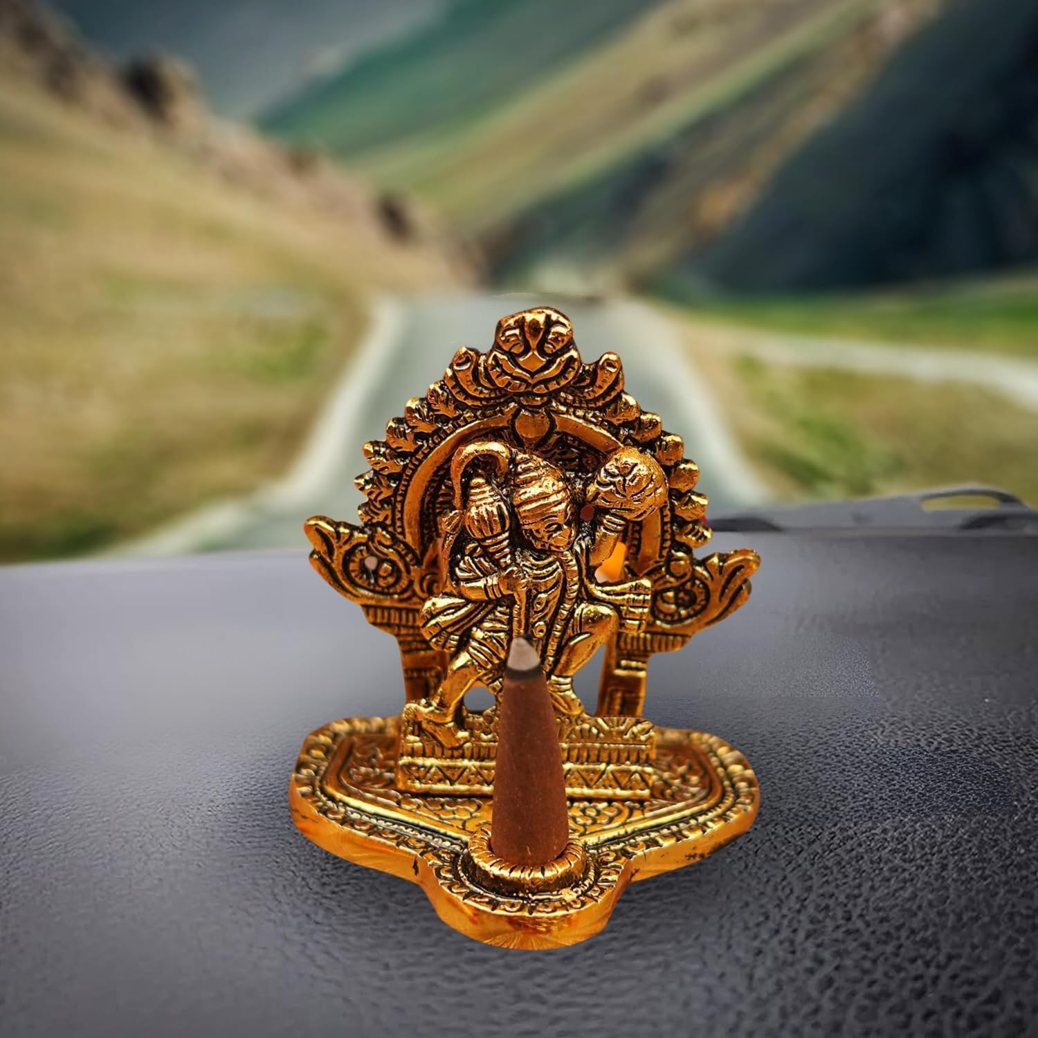 Buy Chandni Chowk bajar Golden Hanuman Ji Murti for Car Dashboard ...