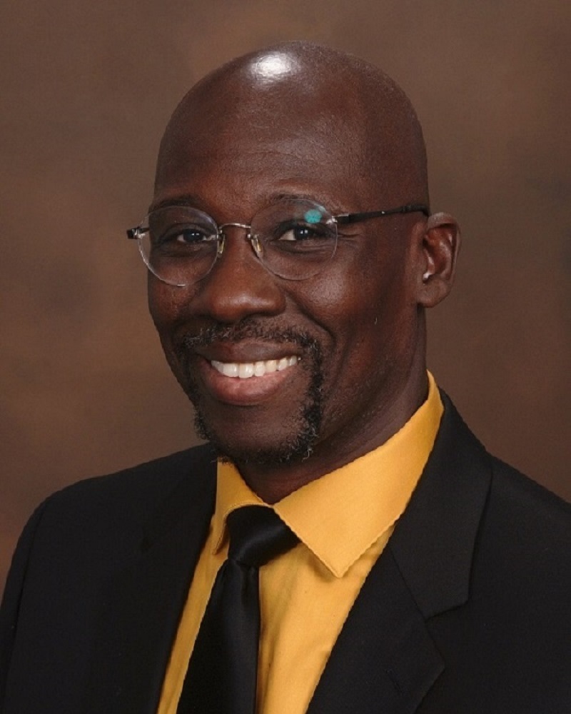 Amazon.com: Calvin Lipscomb EA: books, biography, latest update