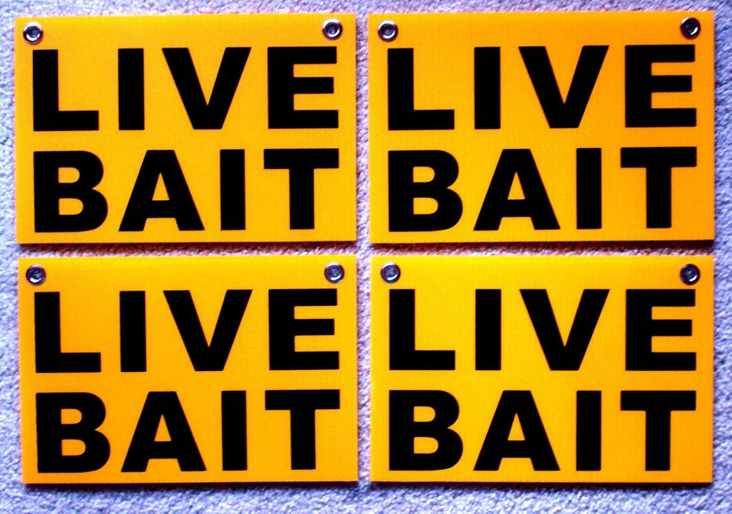 Amazon.com : (4) Live Bait Coroplast Signs with Grommets 8''x12 ...