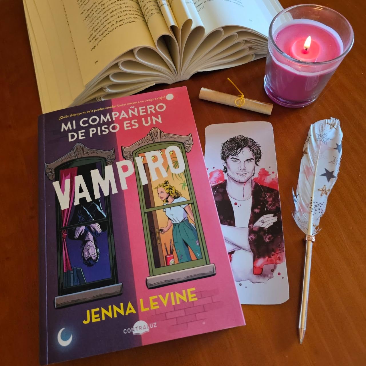 Mi compañero de piso es un vampiro (Contraluz) : Levine, Jenna, Jiménez Furquet, Noemí: Amazon ...