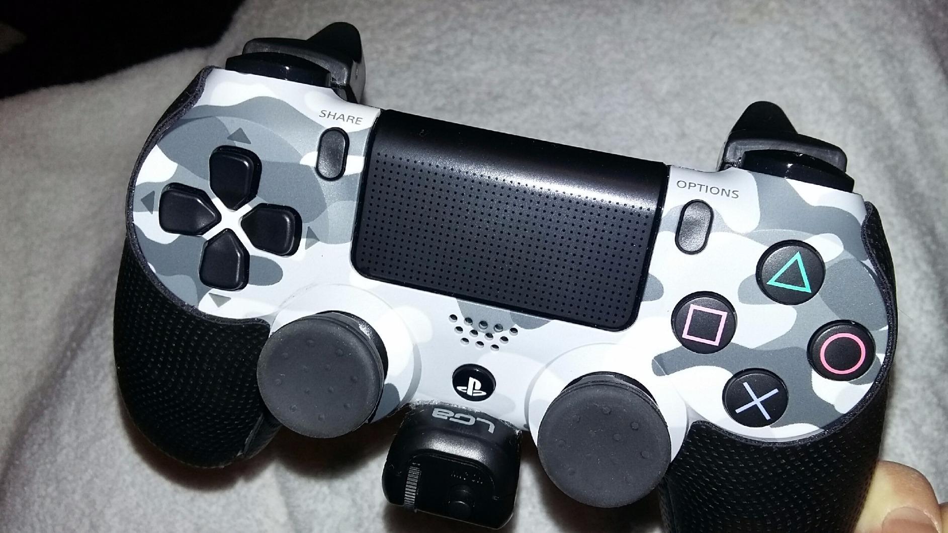 Amazon.com: adjustR Volume and Mic Mute control for PS4 : Video Games