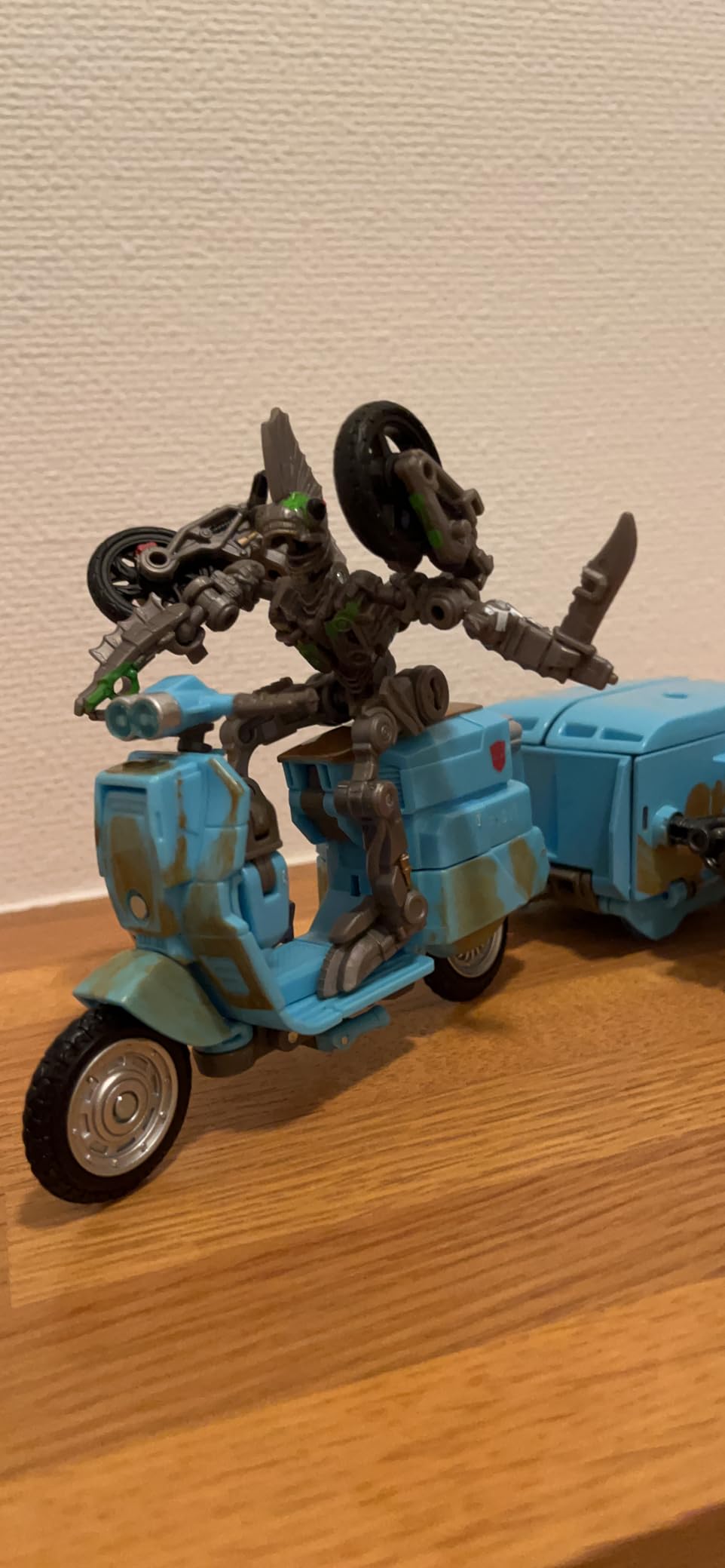 Amazon.co.jp: Transformers SS-123 Mohawk : Toys & Games