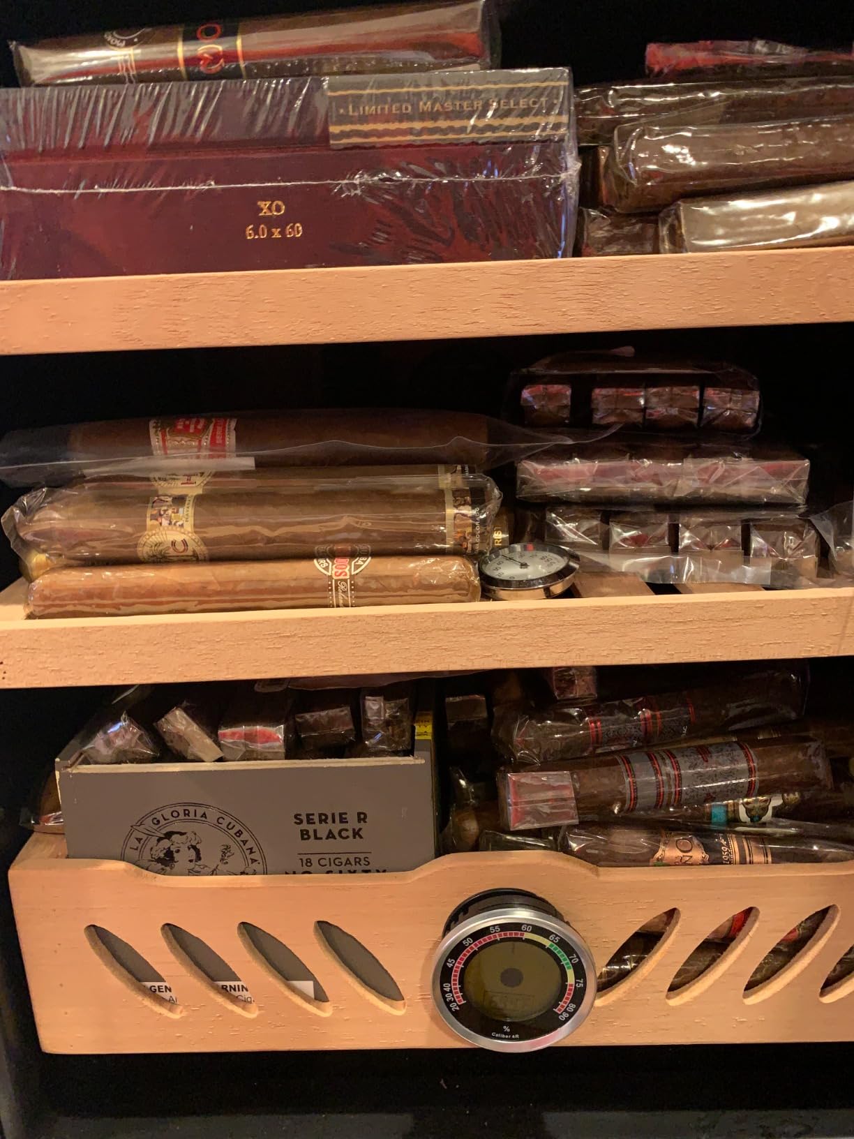 Amazon.com: 25L Electric Cooler Humidor, 150 Counts Capacity, with ...