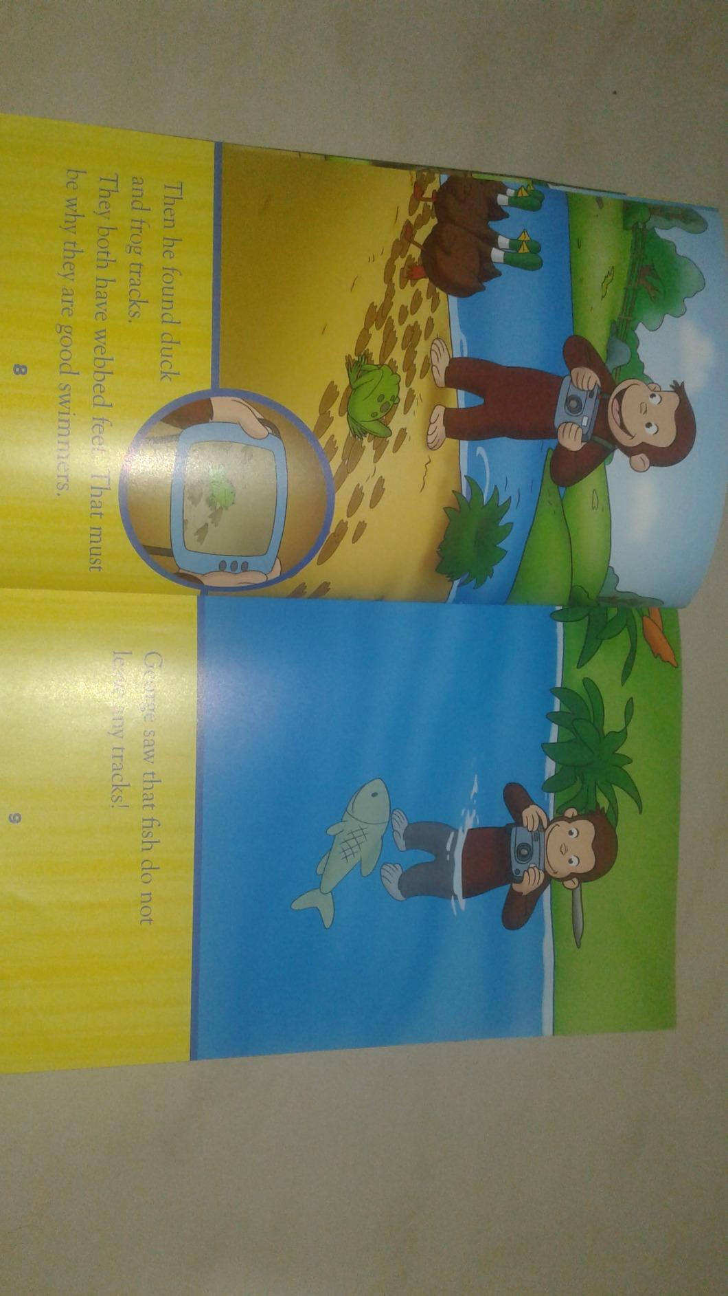 Curious George Dinosaur Tracks (Cgtv Reader) : Rey, H.A: Amazon.in: Books