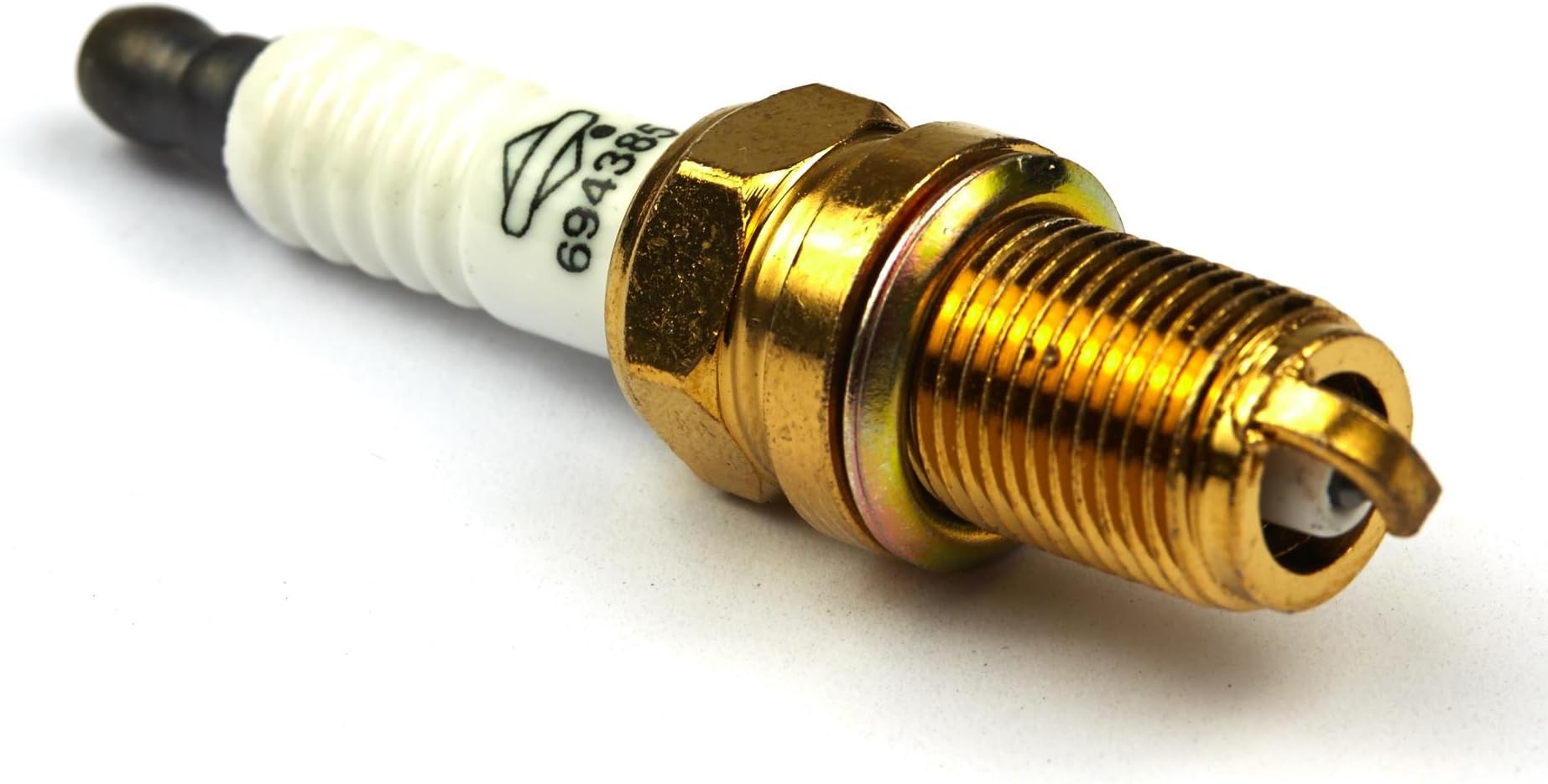 Amazon.com : Briggs & Stratton 496018-2pk Spark Plug (2 Pack) For OHV ...