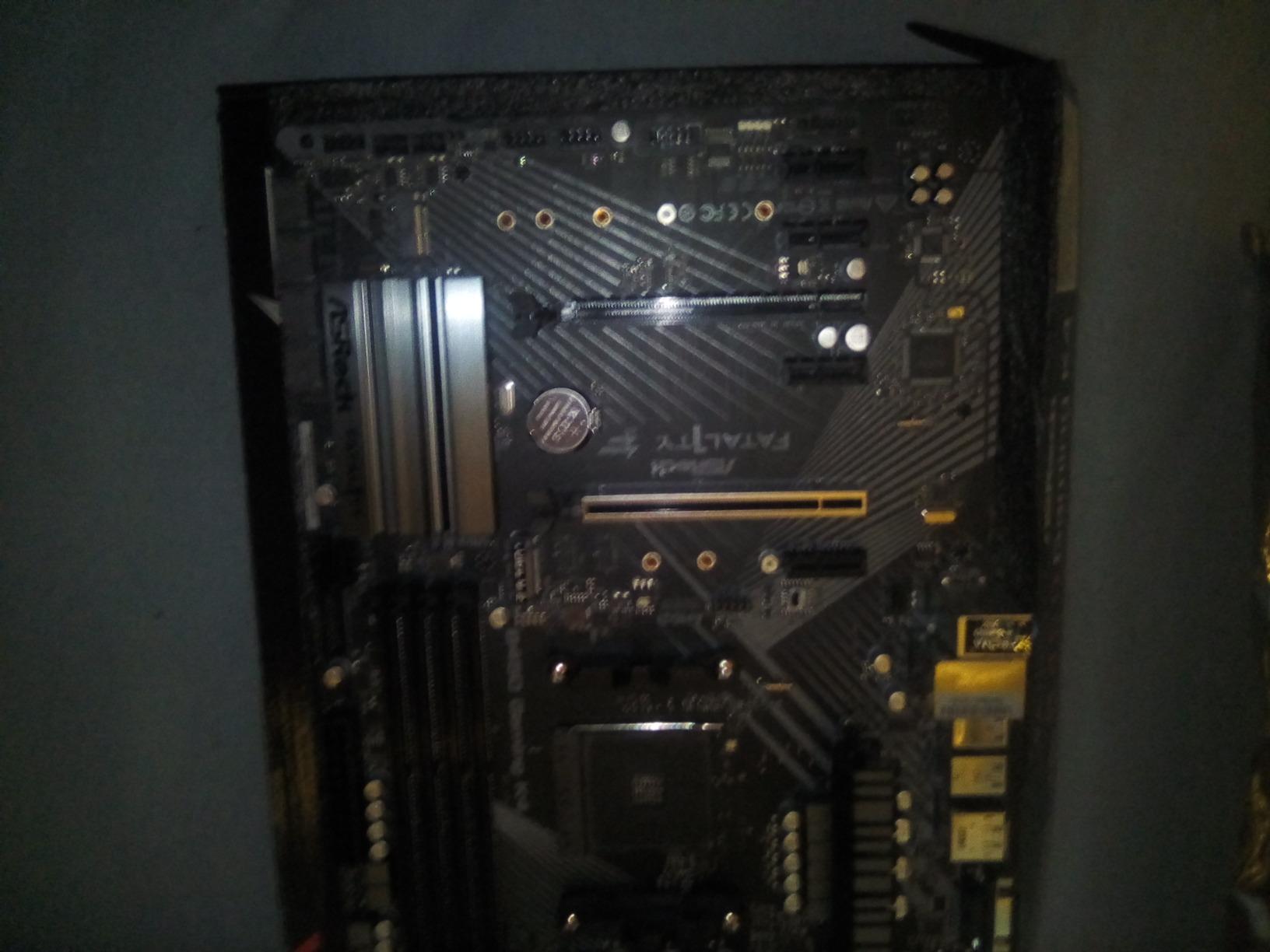 ASRock Fatal1ty B450 Gaming K4 Mainboard: Amazon.de: Computer & Zubehör