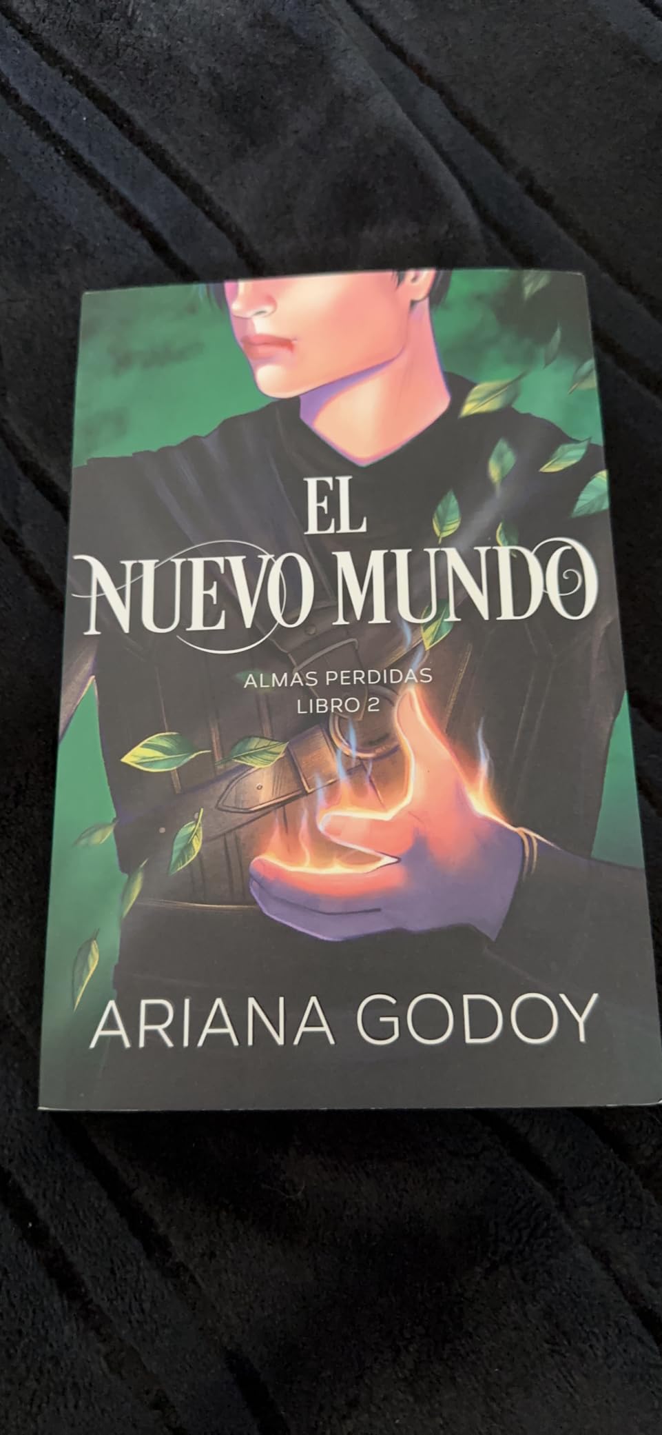 Amazon.com: Almas perdidas Libro 2: El nuevo mundo / The New World ...