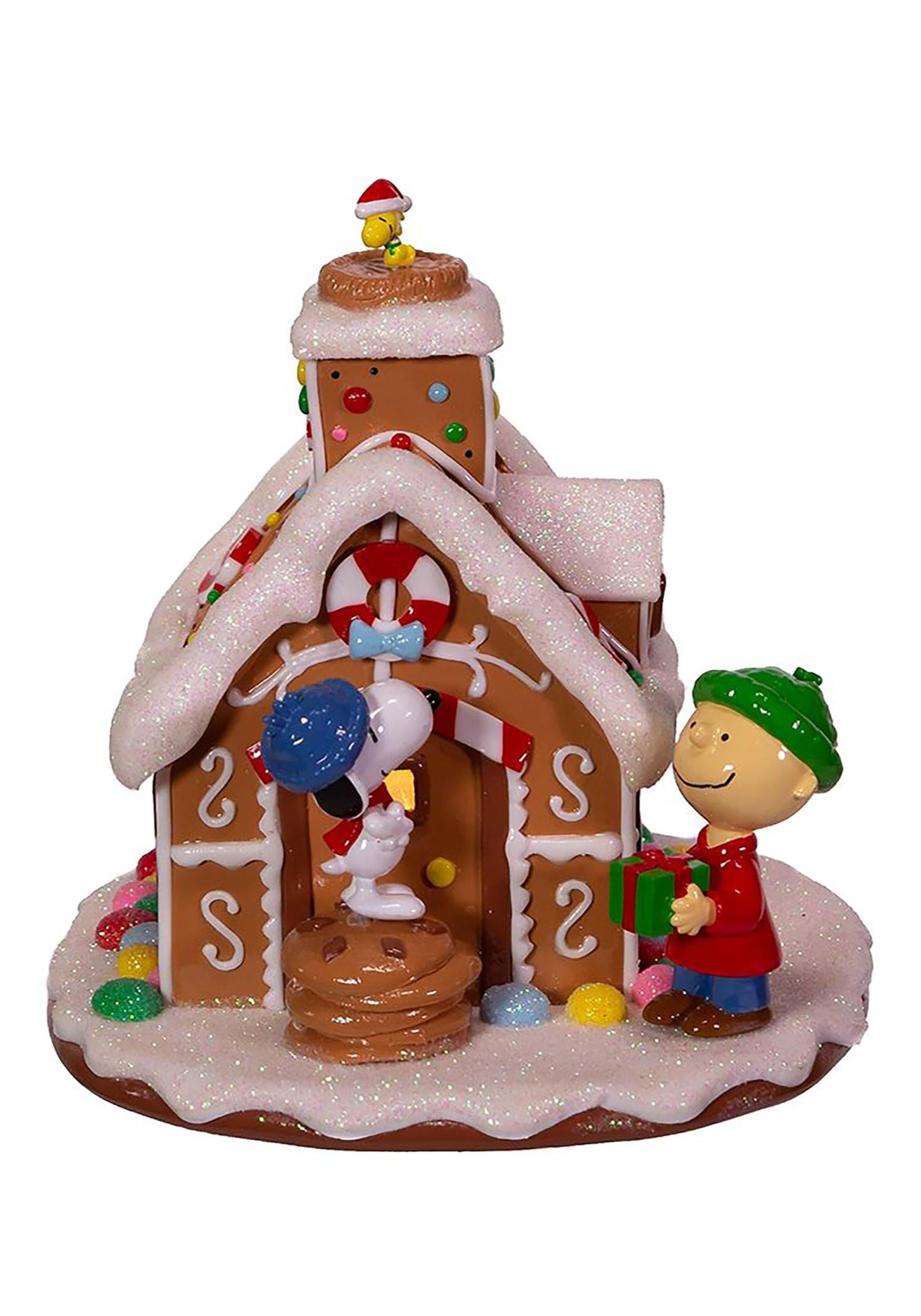 Amazon.com: Peanuts Kurt Adler Battery-Operated LED Gingerbread House ...