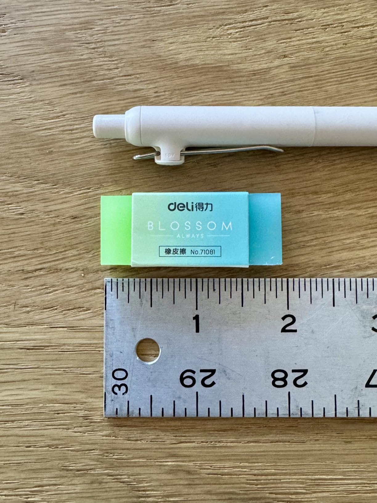 Amazon.com : 1Pc Cube Cute Colored Pencil Rubber Erasers, Soft Durable ...