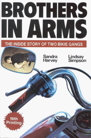 Brothers in Arms: Sandra; Simpson Harvey: 9780043270981: Amazon.com: Books