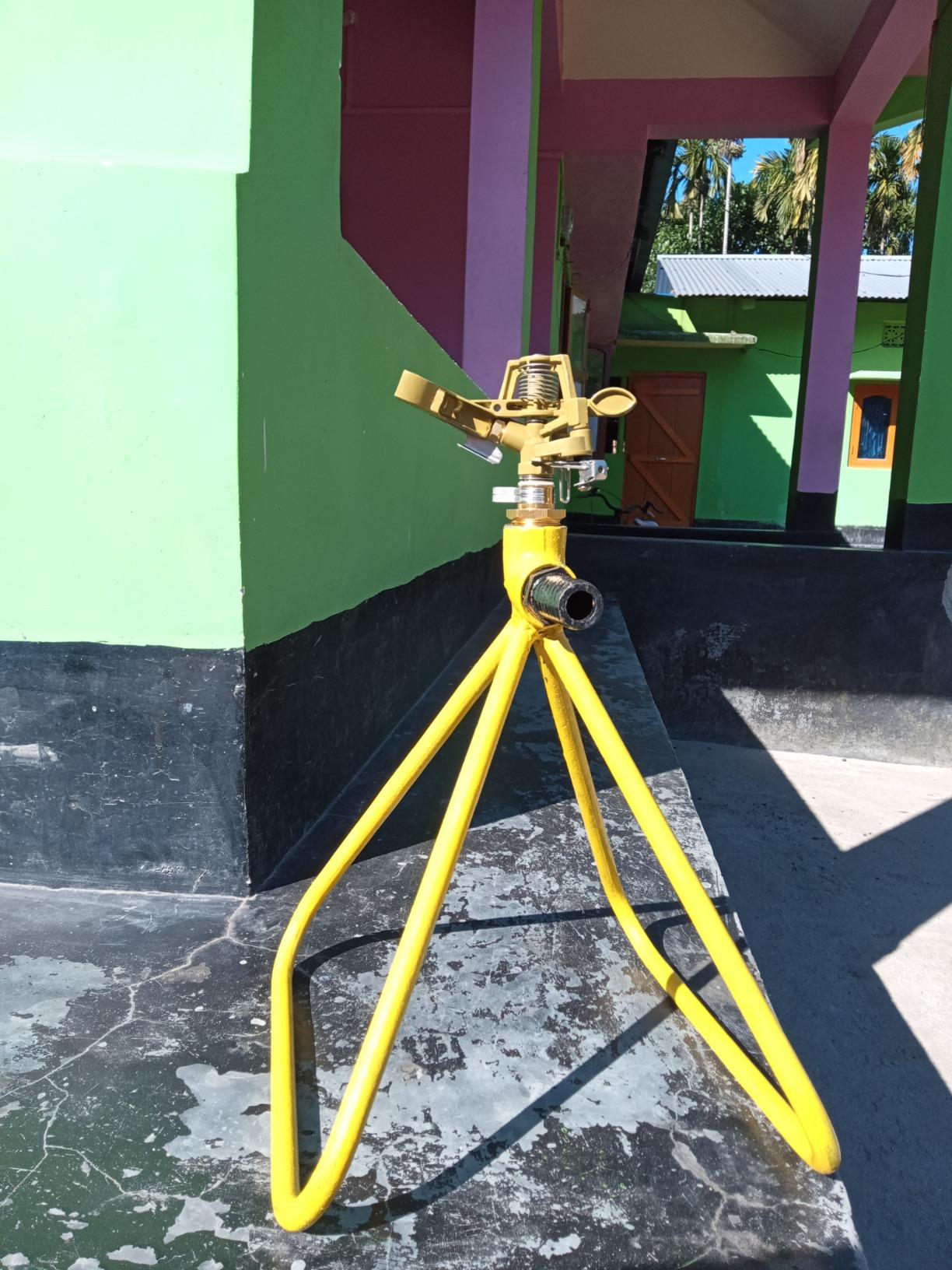 Divine Tree 360 Degree Rotating Automatic Garden Brass Sprinkler with ...
