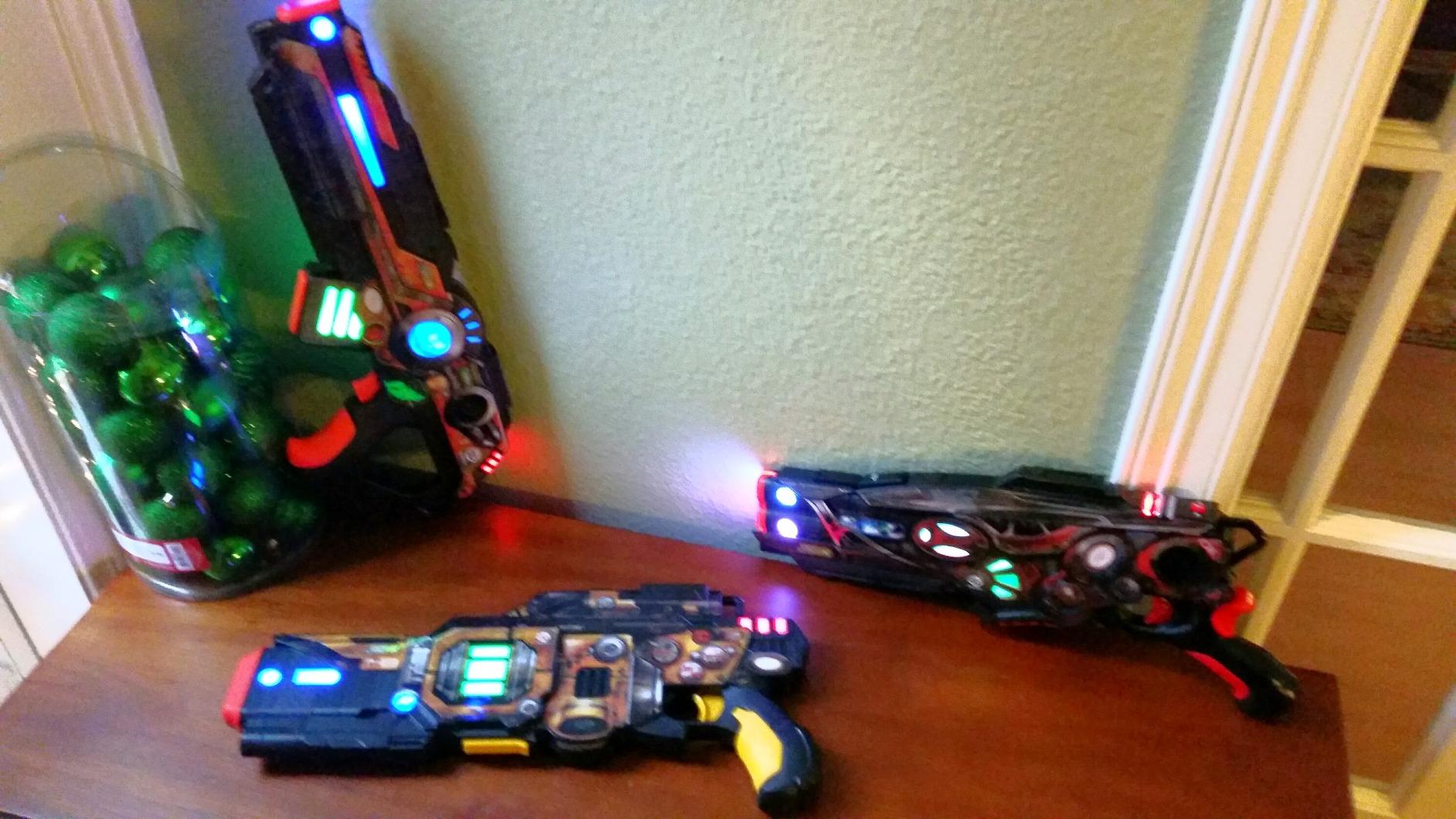 Amazon.com: WowWee Light Strike Assault Striker with Simple Target ...