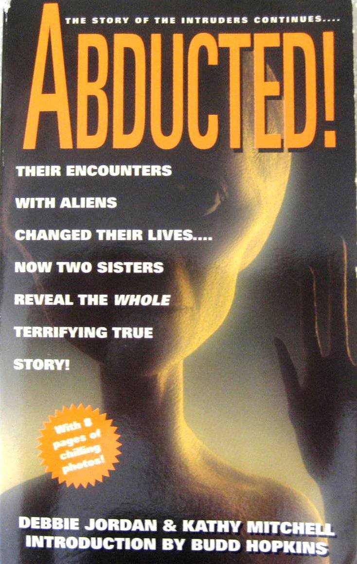 Abducted! : Jordan, Debbie: Amazon.in: Books