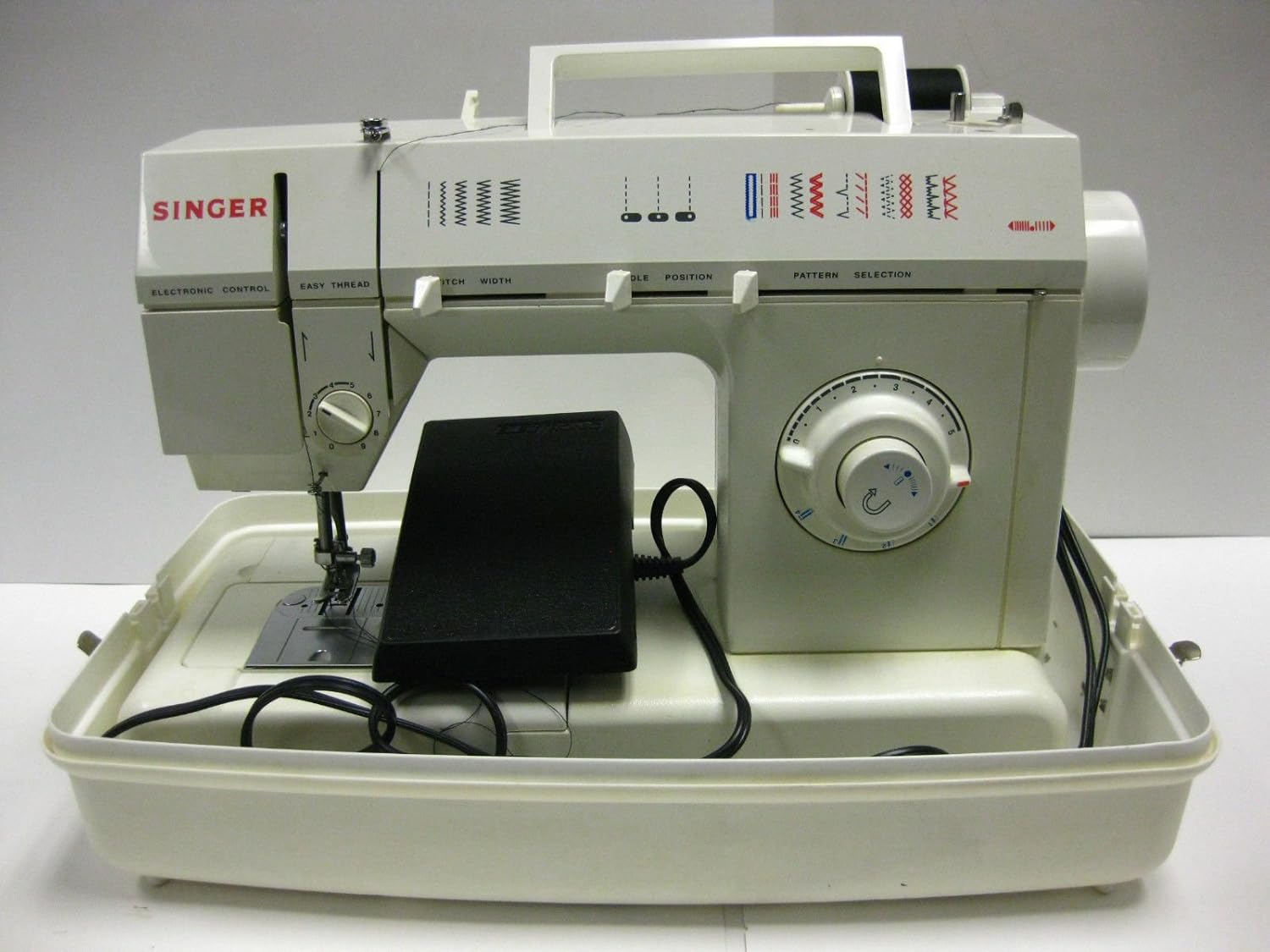 Amazon.com: Singer 5830C Sewing Machine Electric Model Case Included 35 ...