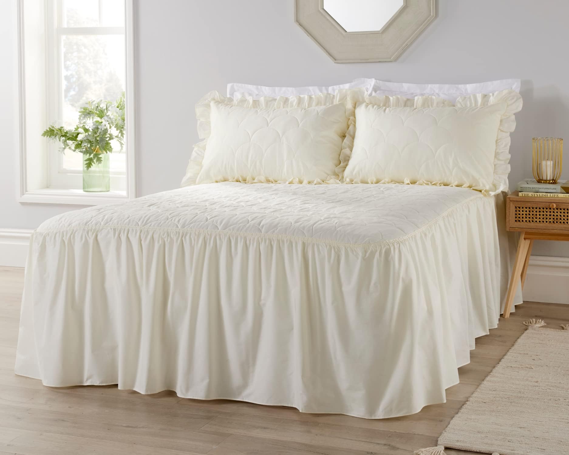 VANTONA | Charlotte Fitted Bedspread | Cream : Amazon.co.uk: Home & Kitchen