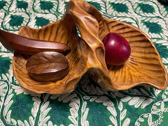 Amazon.co.jp: wood hand carved leaf container : Home & Kitchen