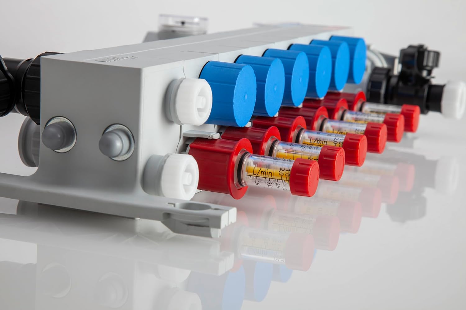 REHAU TUBE Distributor Compact Rehau 5 Circuits - 14707301001 - Amazon.com