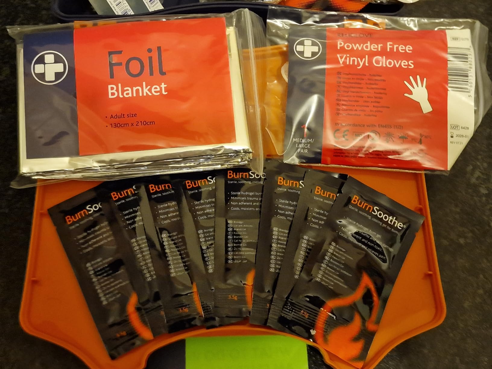 BurnSoothe Burn First Aid Kit In Orange Compact Aura Box First Aid ...