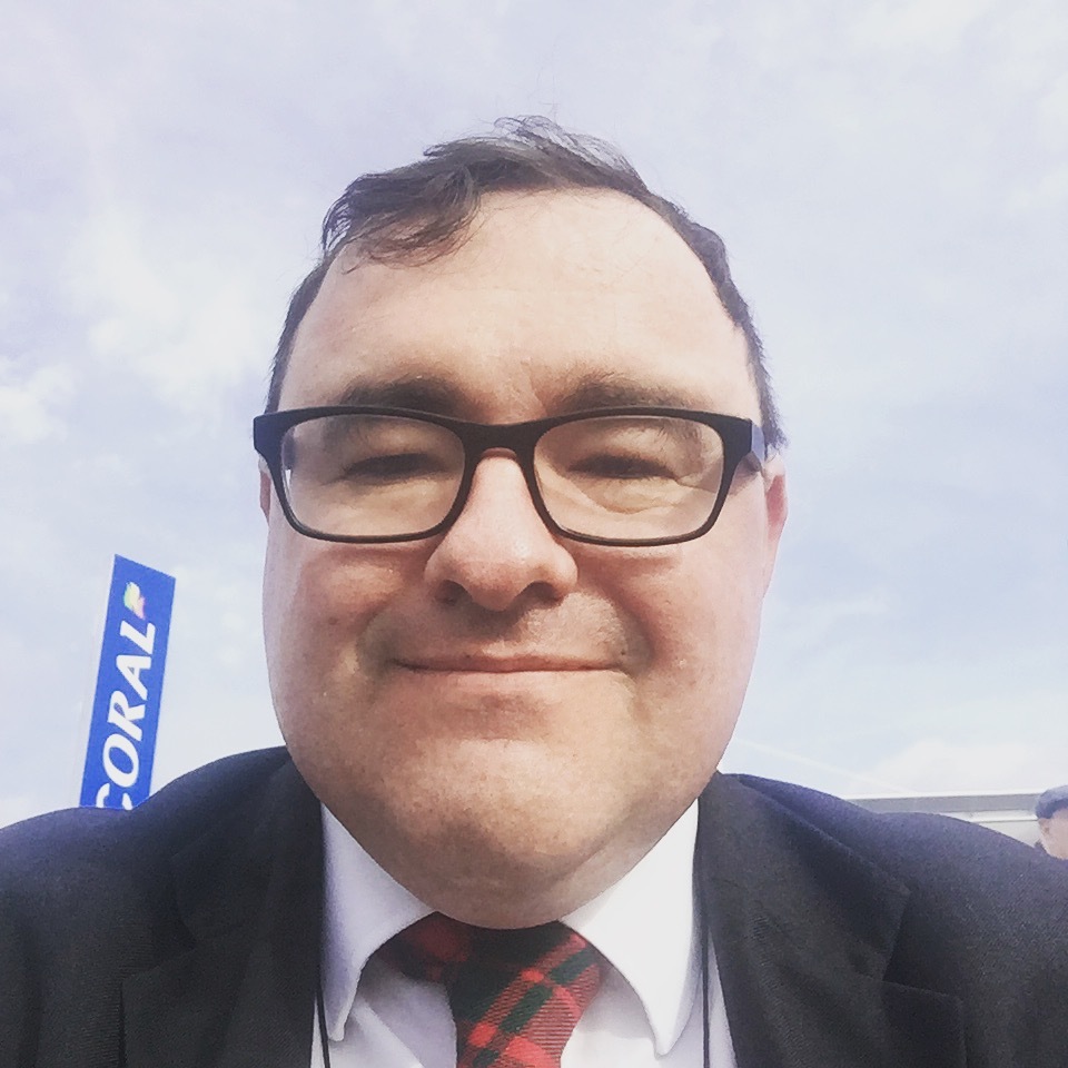 Amazon.co.uk: Mr Alistair James Heaton: books, biography, latest update
