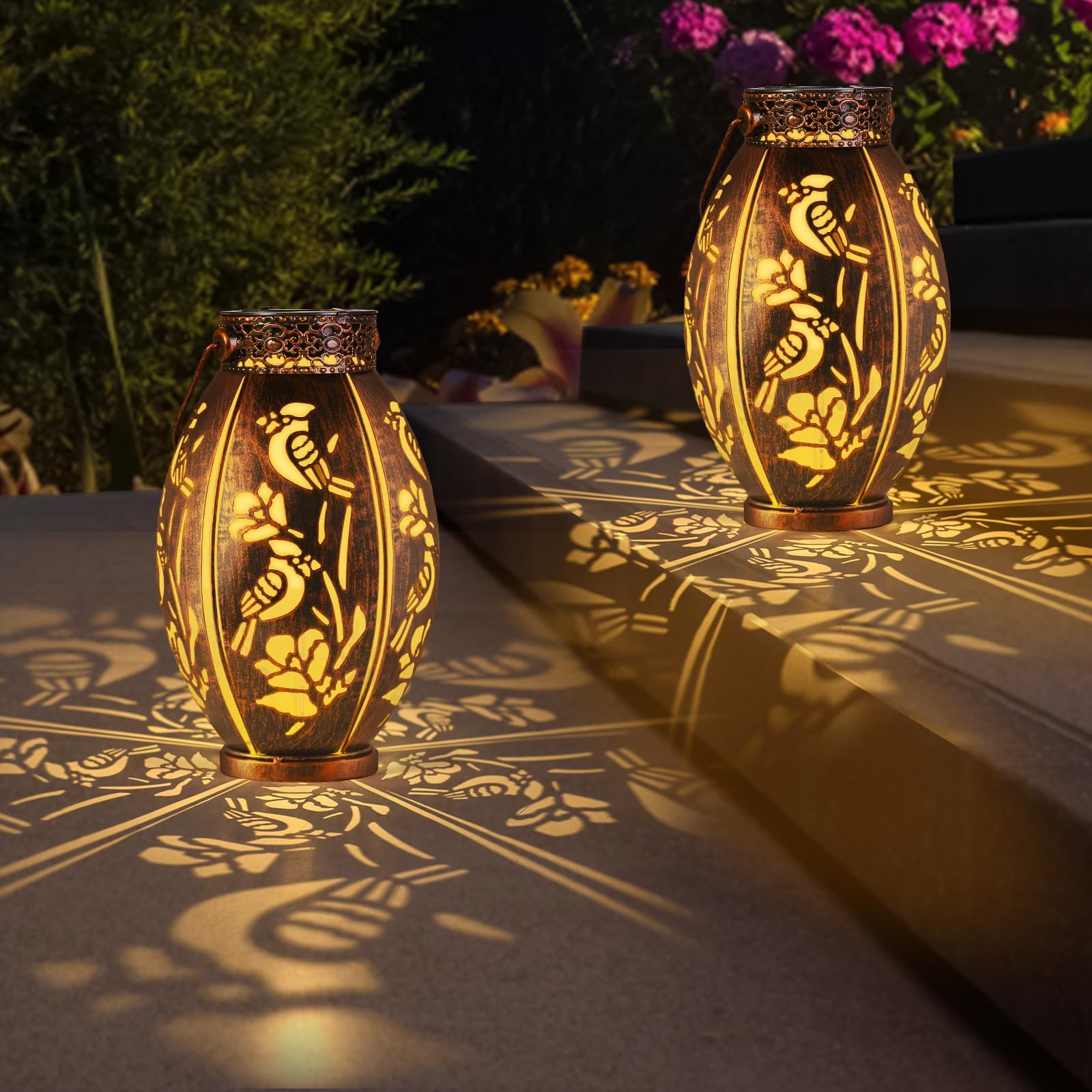 Amazon.com: Outdoor Solar Lantern-Waterproof Cardinal Hanging Metal ...