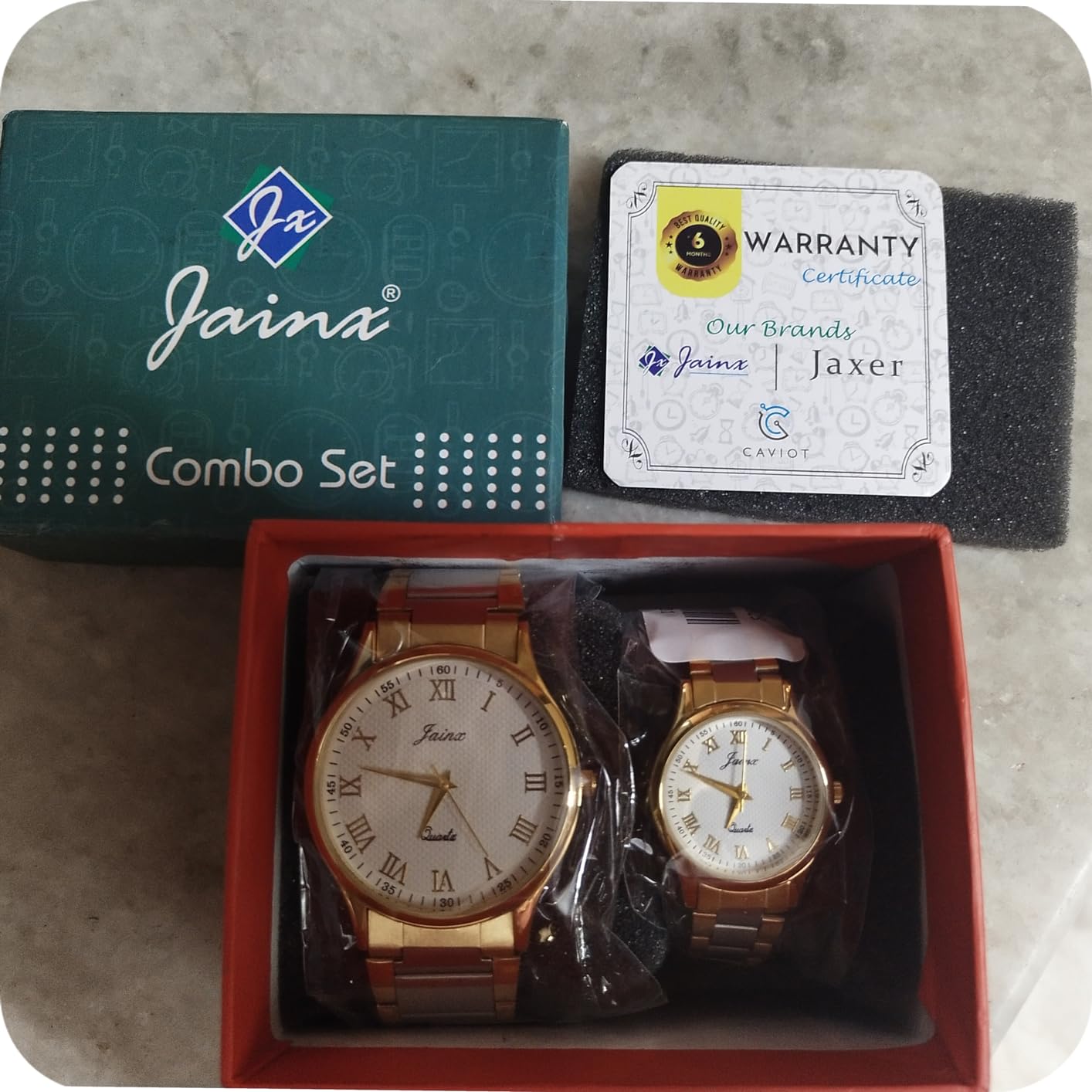 jainx Premium Golden Analog Wrist Watch for Couple - JC441 : Amazon.in ...