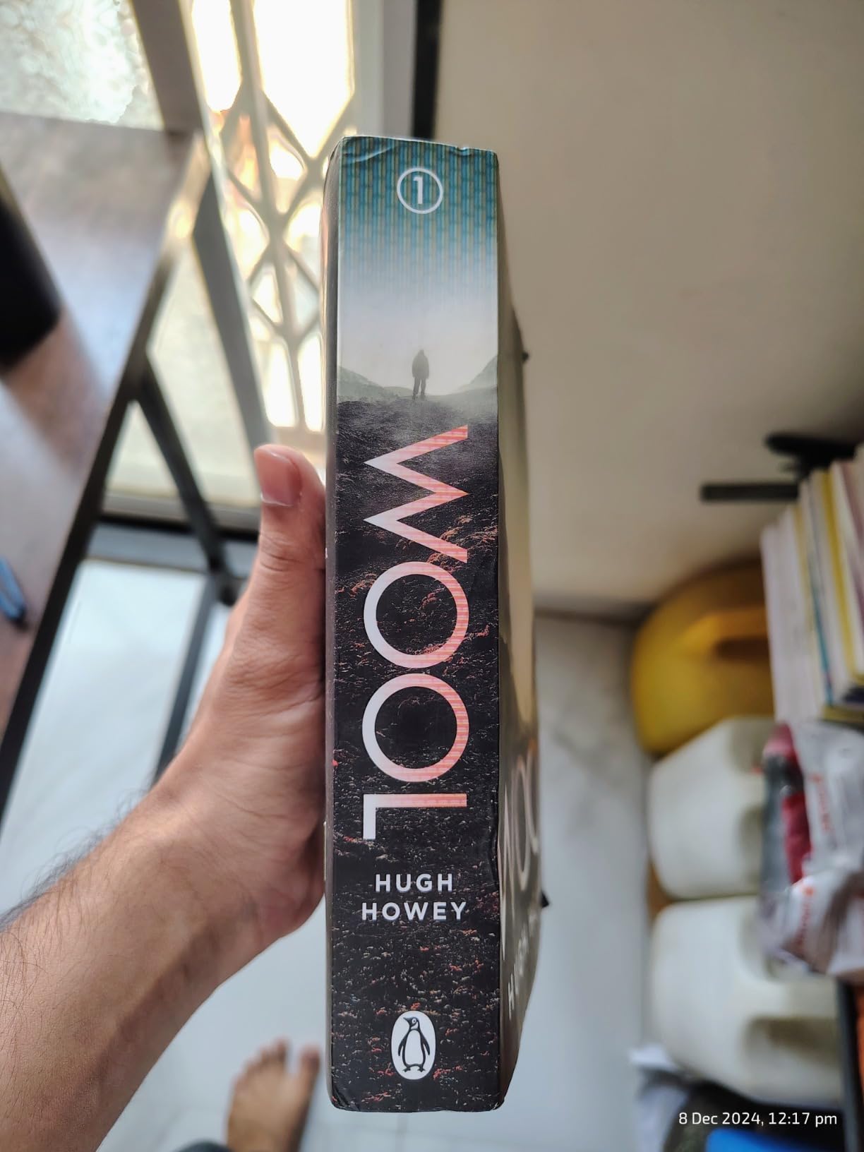 Wool: Book 1 of Silo, the New York Times bestselling dystopian series ...