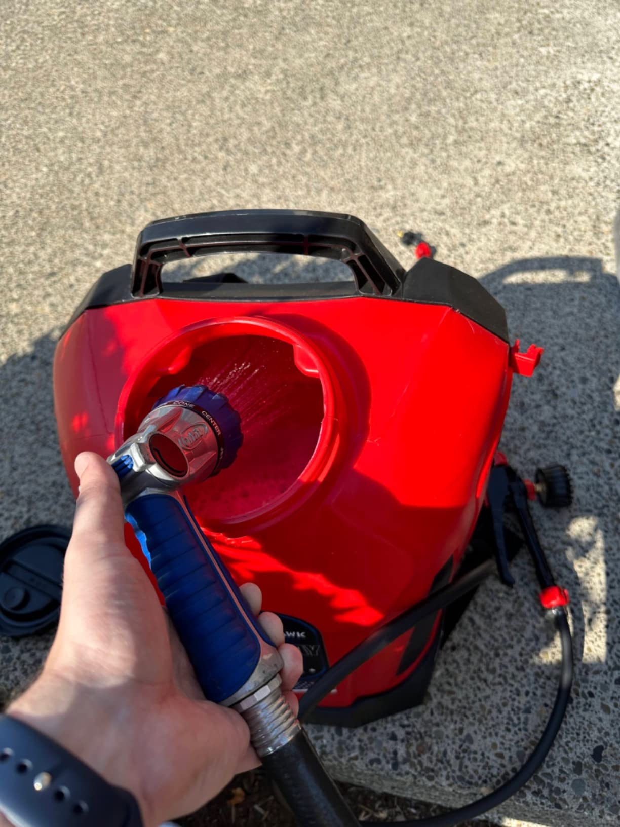 $11/mo - Finance Tomahawk 4 Gallon Battery Powered Backpack Sprayer ...