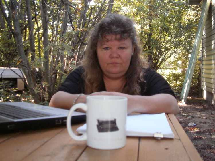 Amazon.com: Lisa Anderson Pluth: books, biography, latest update
