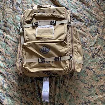 Amazon.co.jp: US Military SOF Release SKED-PAK I by SKEDCO Color Coyote ...