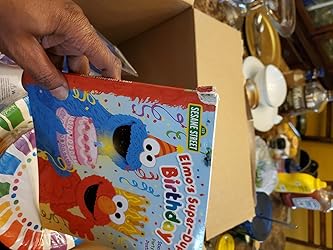 Elmo's Super-Duper Birthday (Sesame Street) (Pictureback): Kleinberg ...
