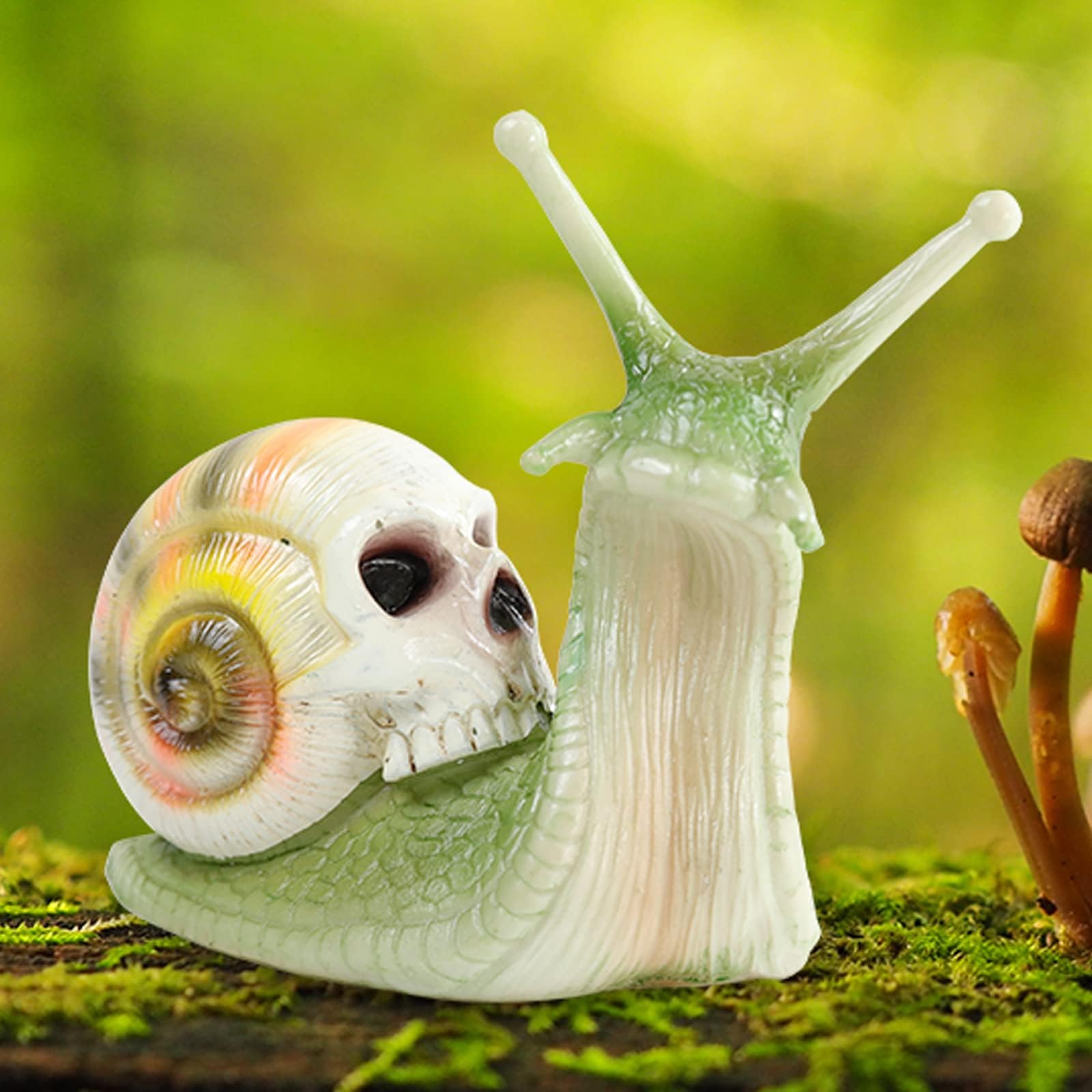 Amazon.com : YYPLIAN Skeleton Snail Figurines, Halloween Garden Statues ...