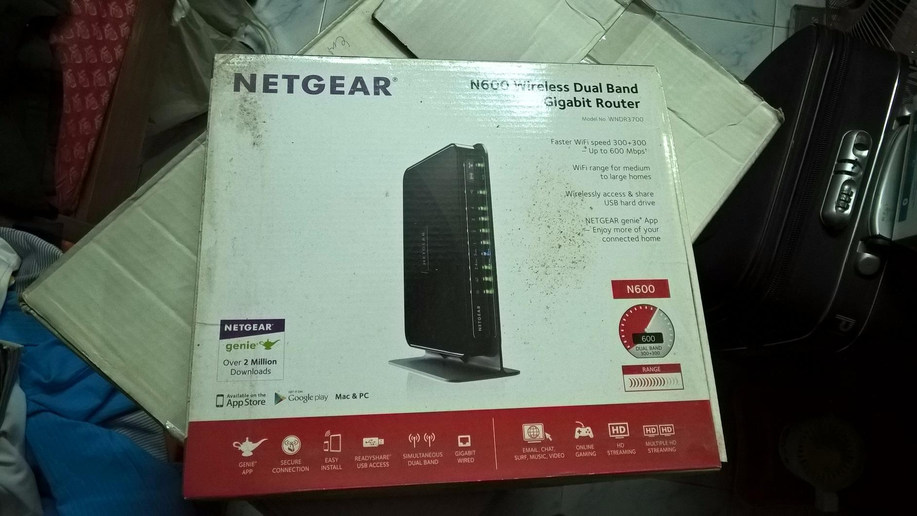 NETGEAR Wireless Router - N600 Dual Band Gigabit WNDR3700 - Buy NETGEAR ...
