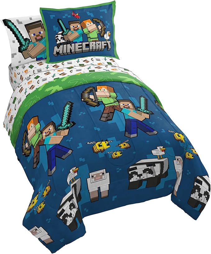 Amazon.com: Jay Franco Minecraft Full Comforter Set - 7 Piece Bedding ...