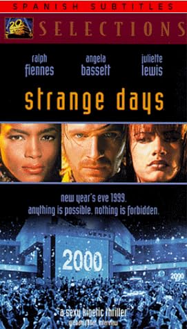 Amazon.com: Strange Days [VHS] : Ralph Fiennes, Angela Bassett ...