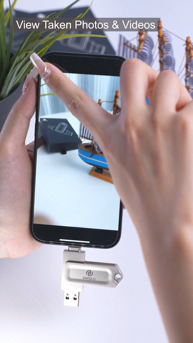 Watch Photo Stick 128GB for iPhone 15 on Amazon Live