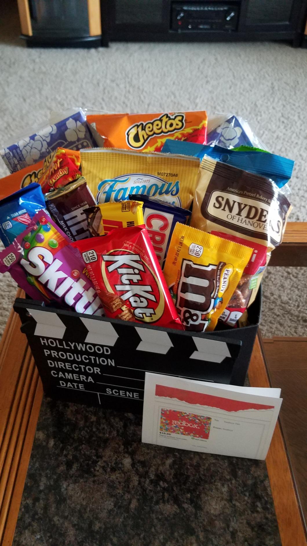 Amazon.com: Family Flix Movie Night Gift Box with Red Box Gift Card ...