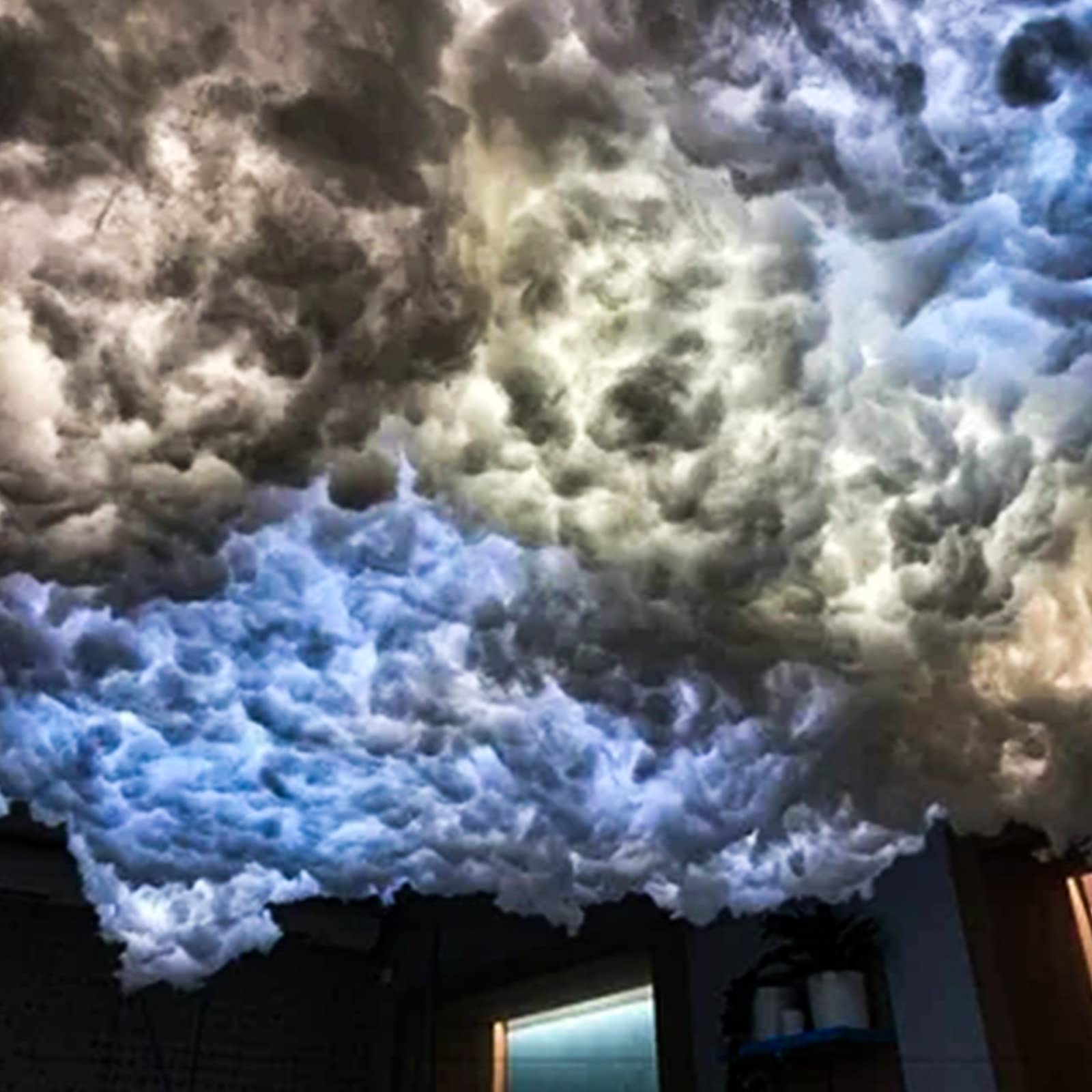 Amazon.co.jp: ledテープライト 5m ルチカラー 雷云灯 LEDテープライト 間接照明 DIY 両面テープ付き 取付簡単 室内 店舗 装飾用ledテープ 天井 看板 室内装飾 ...