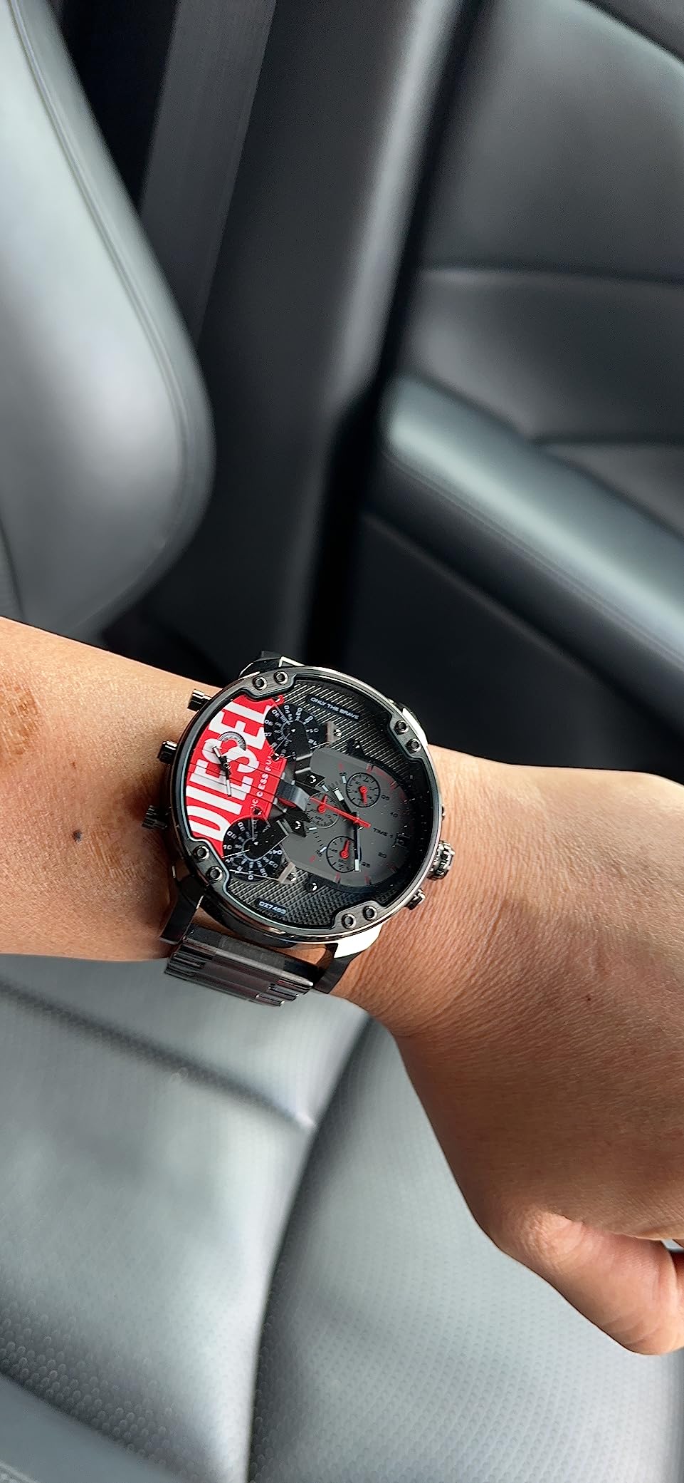 Amazon.co.jp: [ディーゼル] メンズ 腕時計 TIMEFRAMES DZ7463 DZ746300QQQ UNI A 01 ...