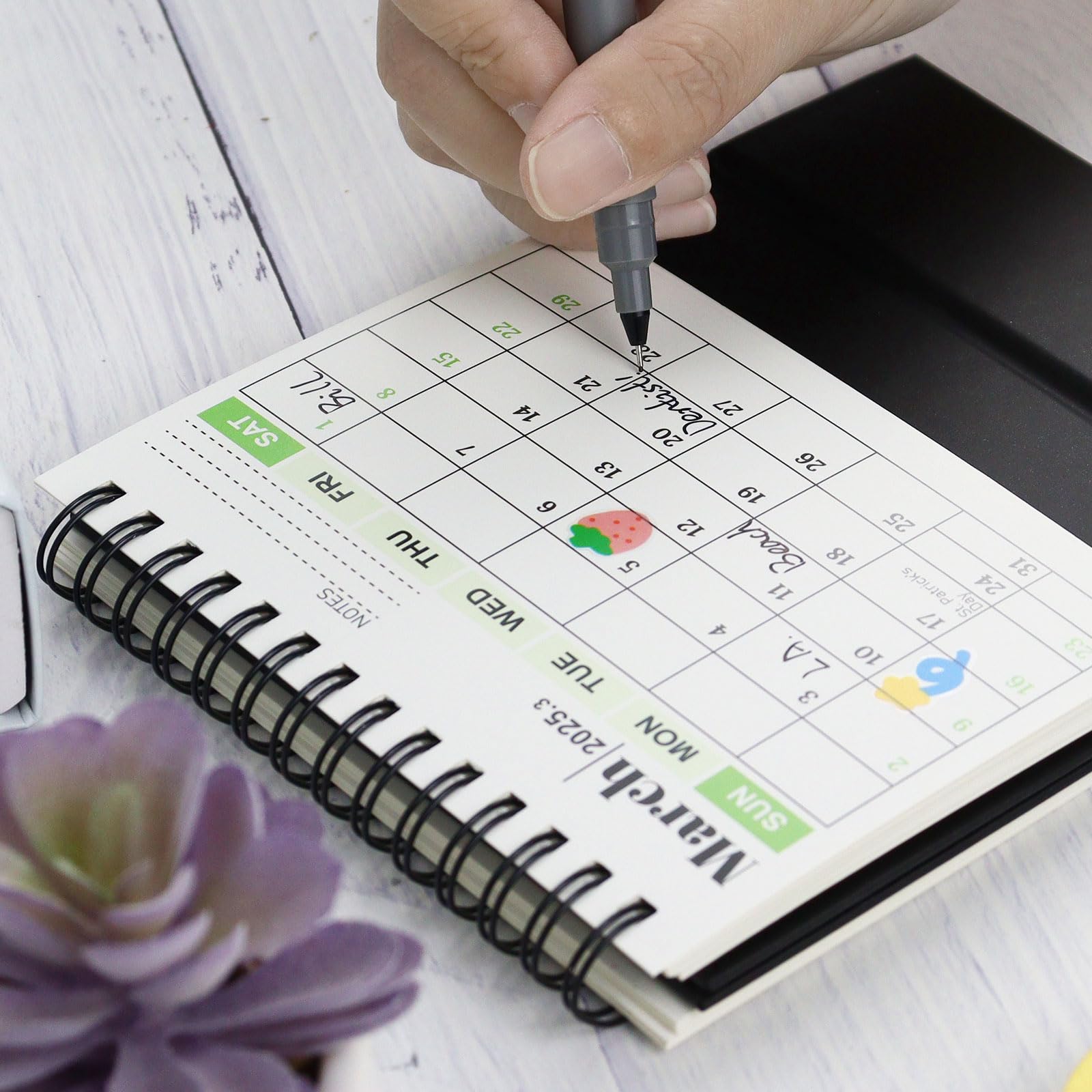 Snapklik.com : Desk Calendar 2024-2025, 5.2" X 5.3", Runs From July ...